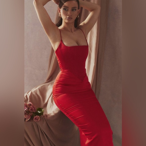 House of CB | Dresses | House Of Cb Square Neck Red Midi Satin Dress | Poshmark